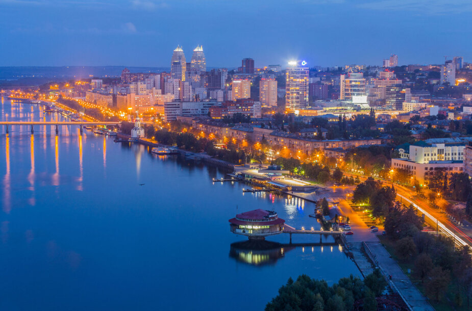 Pakeitė miesto pavadinimą: Dniepras teka ne per Dniepropetrovską, o per ...